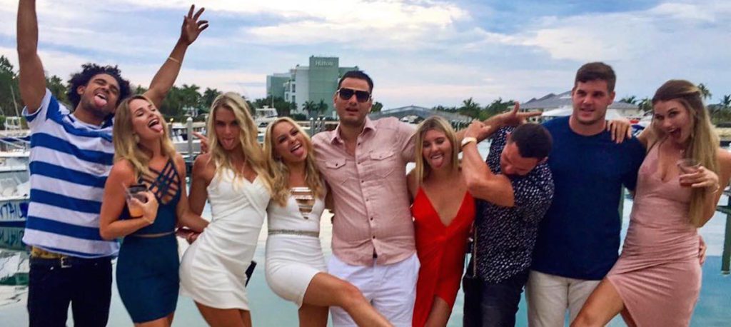 "Siesta Key's" Amanda Miller, Kelsey Owens, and Chloe Trautman Party on ...