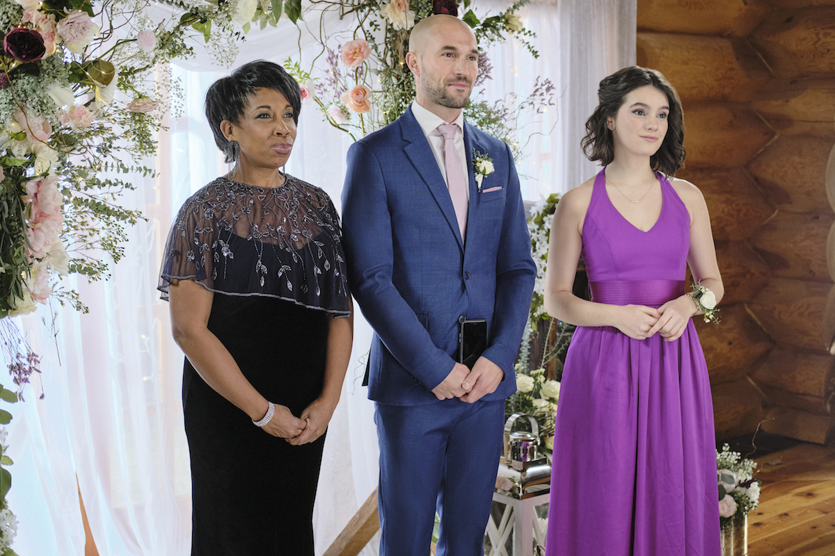 'One Perfect Wedding': Taylor Cole Stars in New 2021 Hallmark Movie ...